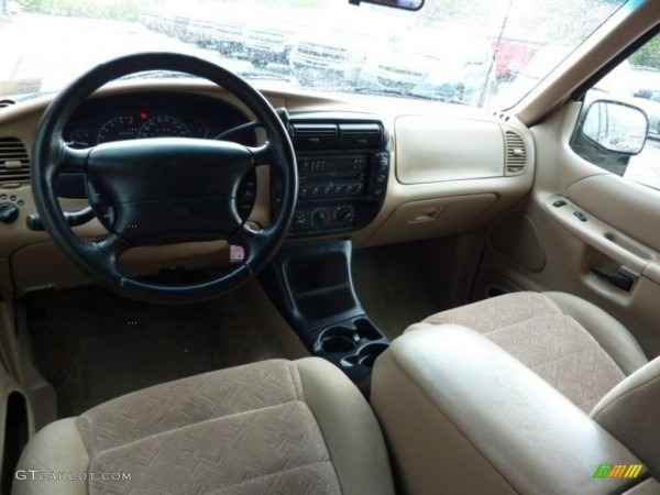 1998 Ford Explorer Interior