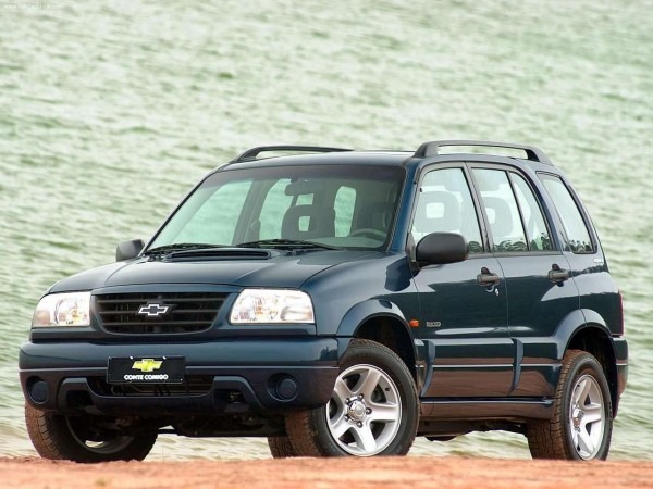 2004 Geo Tracker
