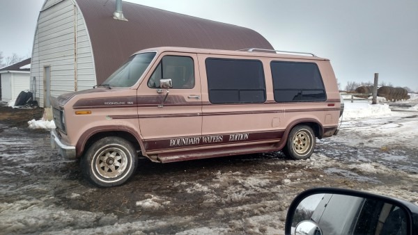 Ford Van With Ricon Clearway Tm Wheelchair Lift Van Parts Put In Van ...